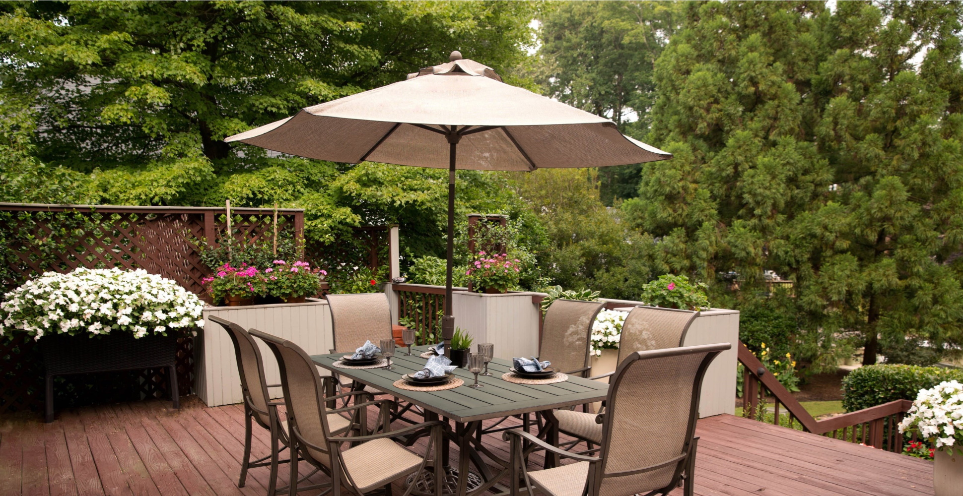 We Review the Costco Patio Umbrella Range - Patio Gateway